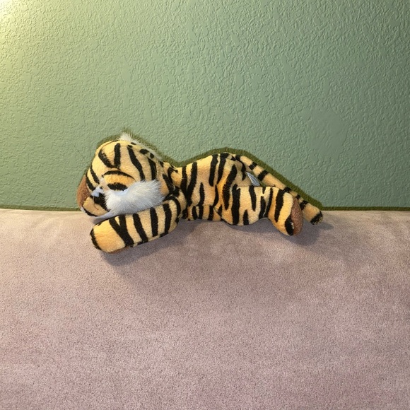 Kellytoy | Toys | Kellytoy Beanpals Safari Tony Tiger Plush Toy | Poshmark